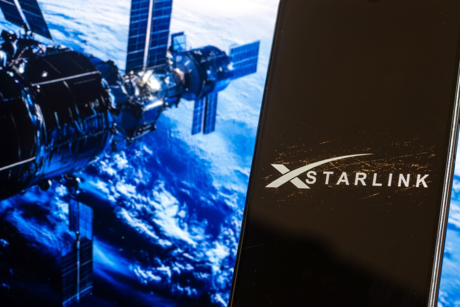 Starlink Satellite Crash Injury & Wrongful Death Lawsuit Lawyers